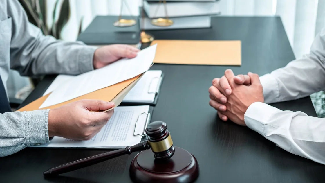 Mediation vs. Litigation: What is the Difference - ADR Times